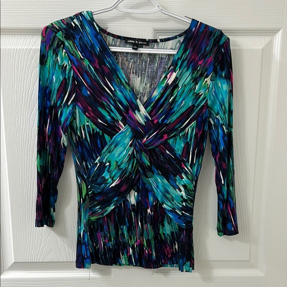Cable & Gauge | Tops | Multicolor Abstract Womens Top | Poshmark